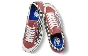 VANS Style 36 Sf Two Tone Salt Wash Sneakers - Black/red