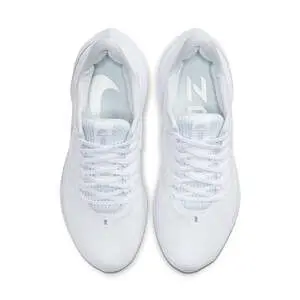 Nike Zoom Vomero 14 Athletic Sneakers - Grey/white