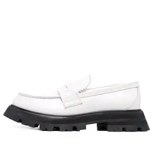 Alexander McQueen Wander Loafer Shoes - White/black