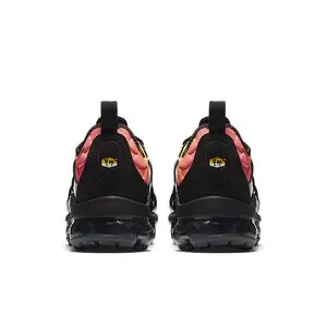 Nike Vapormax Plus "tropical Sunset" Sneakers - Multi-color