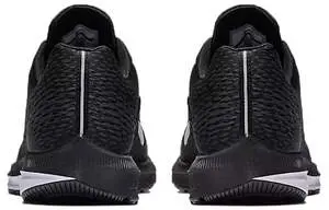 Nike Zoom Winflo 5 Sneakers - Black