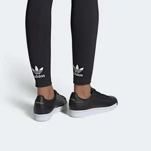Adidas Superstar Pure "core " Sneakers