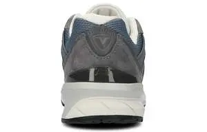 NEW BALANCE 990 V5 Low Top Sneakers - Black/blue
