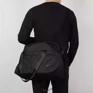 Nike Nk Legend Club Solid Duffle Bag - Black