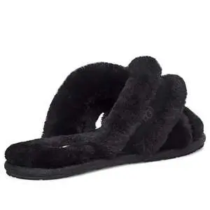 UGG Scuffita Slip-on Slipper - Black
