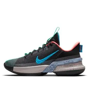 Nike Ambassador Low Top Basketball Sneakers