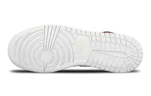JORDAN 1 Retro High Sneakers
