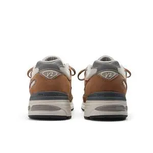NEW BALANCE 991v2 Made In Uk Sneakers - Brown