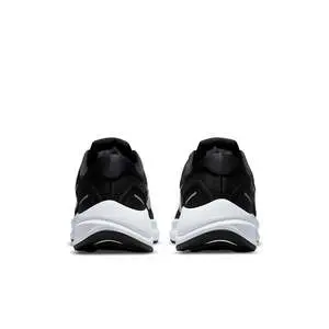 Nike Zoom Structure 24 Sneakers - Black/silver