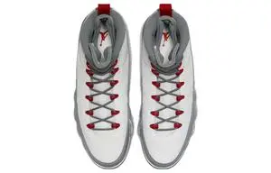 JORDAN Retro "fire Red" Sneakers