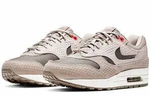 Nike Max 1 Premium "moon Particle