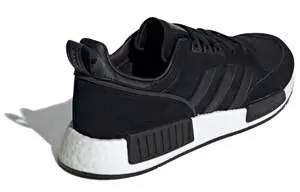 Adidas Boston Super R1 "core