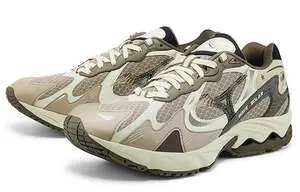 Mizuno Wave Solar Sneakers - Default Colorway