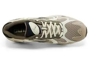 Mizuno Wave Solar Sneakers - Default Colorway