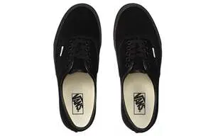 VANS Authentic Sneakers - Black