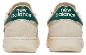 NEW BALANCE Pro Court Low Top Sneakers - /green