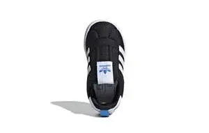 Adidas Gazelle 360 Sneakers