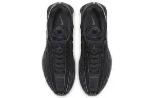 Nike Shox R4 "triple - Black