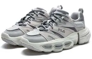 FILA Court Deluxe Low Top Sneakers
