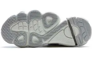 FILA Court Deluxe Low Top Sneakers