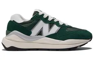 NEW BALANCE 57/40 Sneakers - Green
