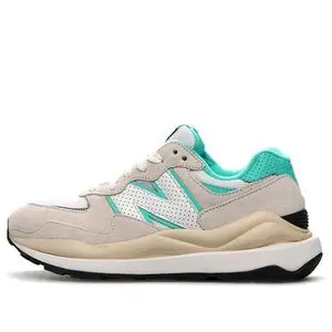 NEW BALANCE New Balance 57/40 "Sea Salt Summer Jade" Low Top Sneakers Khaki/green
