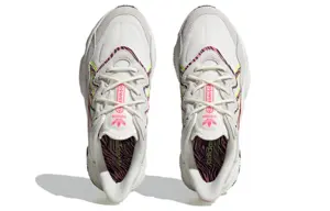 Adidas Originals Ozweego Sneakers - White/yellow