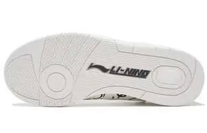 LI-NING 937 / Black Artistic Low Top Sneakers