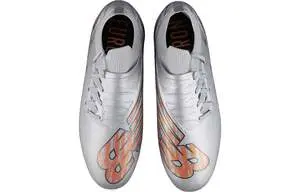 NEW BALANCE Furon V7 Destroy Ag Athletic Cleats