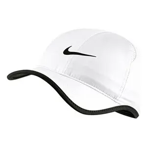 Nike Court Featherlight Adjustable Cap