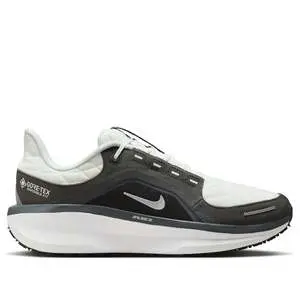 Nike Zoom Winflo Gore-tex Sneakers