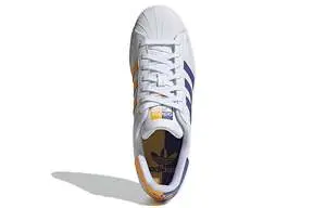 Adidas Superstar Sneakers