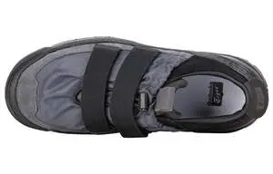 Onitsuka Tiger Slip-on Sneakers