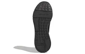 Adidas Originals Swift Run 22 Sneakers - Black