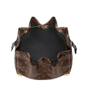 LOUIS VUITTON Monogram Noé Trunk Bag