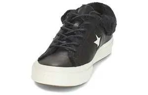 CONVERSE One Star Low Top Sneakers