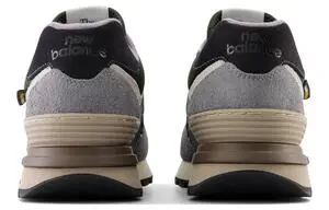 NEW BALANCE 574 Legacy Ag Artificial Grass Sneakers - Grey