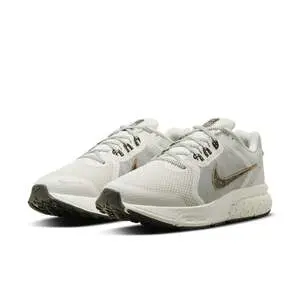 Nike Zoom Span 4 Premium Low Top Sneakers