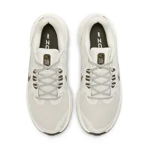 Nike Zoom Span 4 Premium Low Top Sneakers