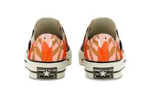 CONVERSE Chuck 70 Low Top Floral Print Sneakers - Pink/black