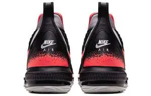 Nike Lebron 16 'tech Challenge Hot Lava' Sneakers - Black