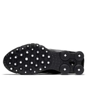 Nike Shox Nz Athletic Sneakers - Black