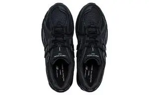 NEW BALANCE X Comme Des Garcons Homme 1906r Sneakers - Black