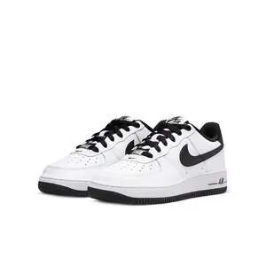 Nike Force 1 '06 Low Top Sneakers - White/black