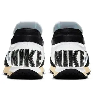 Nike Daybreak Type Se "label Maker Pack - Black/white/blue