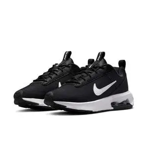 Nike Max Interlock Lite Sneakers - Black