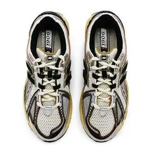 NEW BALANCE 1906r "vintage " Sneakers - Silver