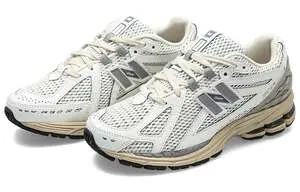NEW BALANCE 1906r Sneakers - White/gray