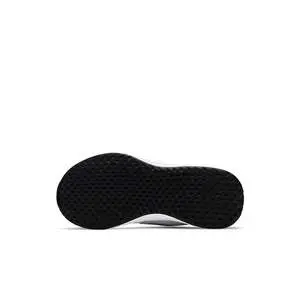 Nike Revolution 5 Sneakers