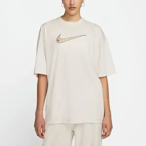 Nike Swoosh Logo Short Sleeve T-shirt - Default Color